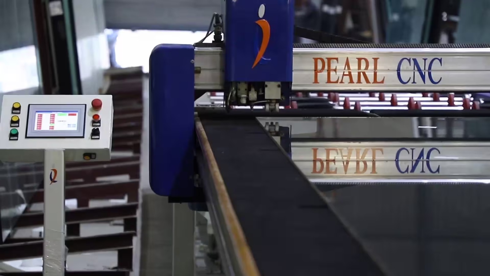 Glass Cutting - Sunrise Tuff